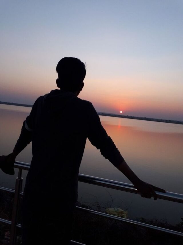 78+ Cool Profile Pictures for Boys with Attitude and Swag