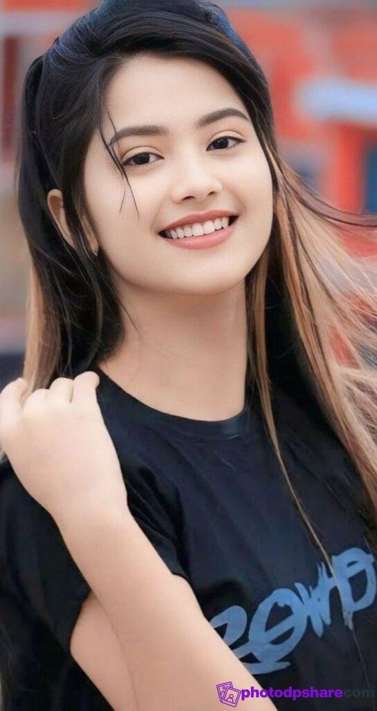 58+ Cute Profile Pic for Girls to Show Beauty and Confidence